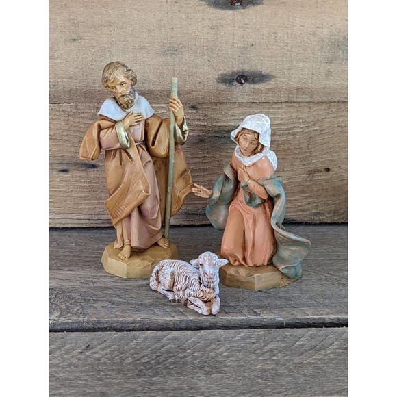Fontanini | Holiday | 991 Vintage Set Of Three Fontanini Figures Mary ...